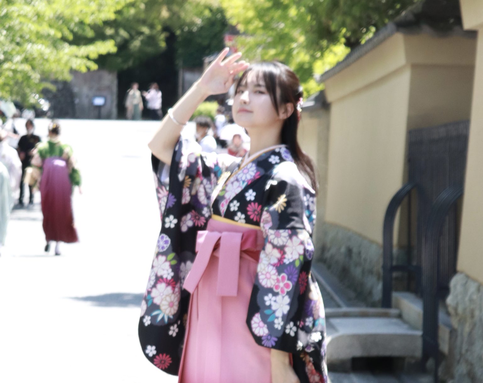 Traditional Japanese Women’s Formal Attire: Hakama, Haori & Kimono ...